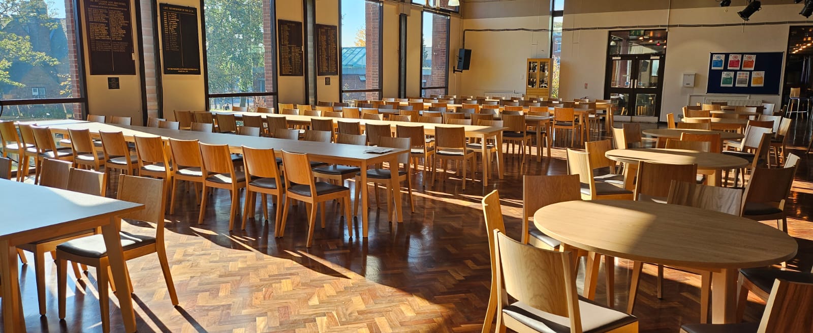 Manchester University - Space Contract Furniture